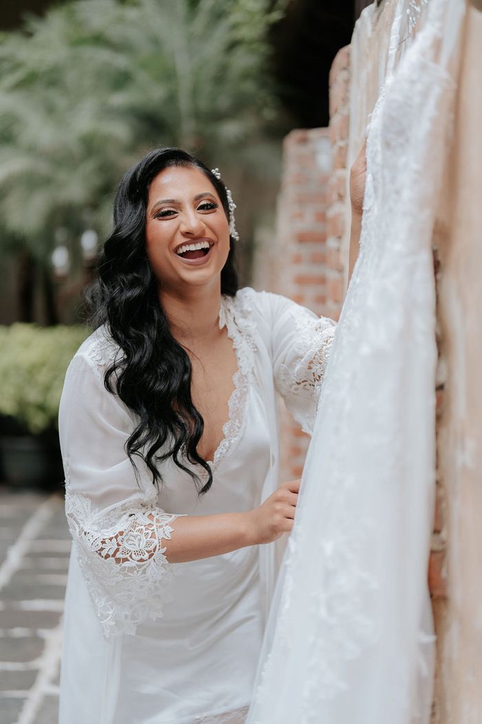 Wedding Blog for Real Wedding Ideas & Inspiration | Junebug Weddings