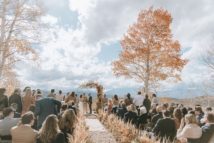 Autumn Personified in an October Wedding at Wolf Creek Ranch | Junebug ...